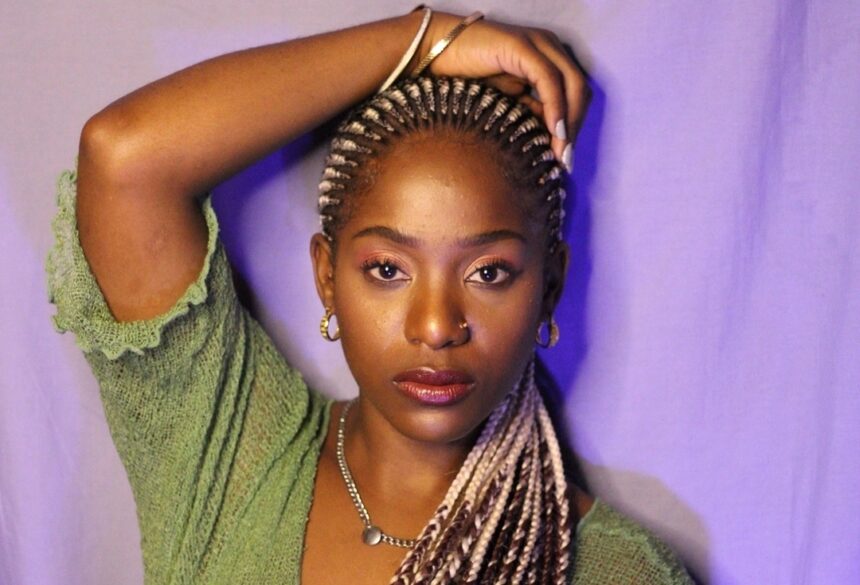 5 Interesting Facts About Vocalist Nana Atta - The Yanos Magazine